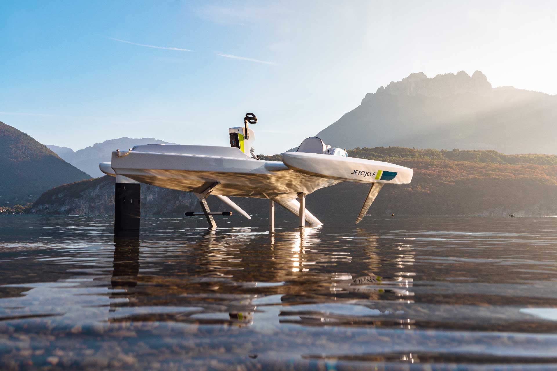 E-JetCycle : voler sur l’eau n’a jamais été aussi facile