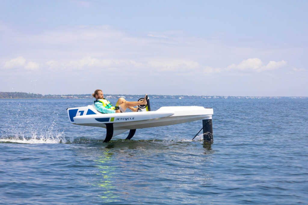 Top 5 des Water Toys indispensables pour Superyachts en 2026 - Jetcycle